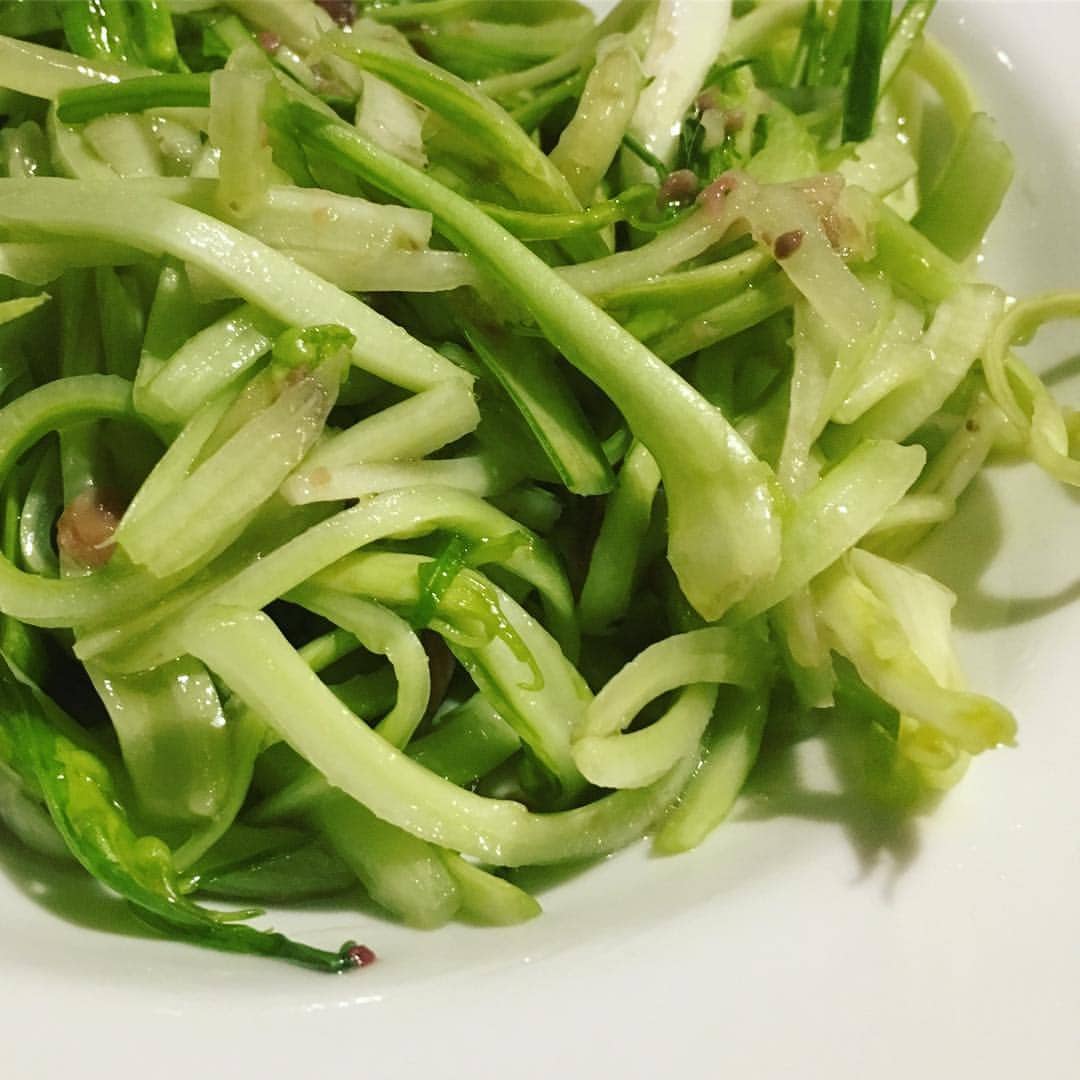 Cicoria catalogna: la sua coltivazione nell'orto | Inorto